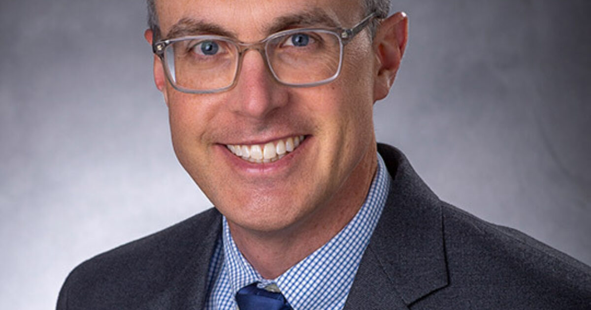 Paul Crossan, MD - Radiation Oncology in Oak Lawn and Joliet, IL